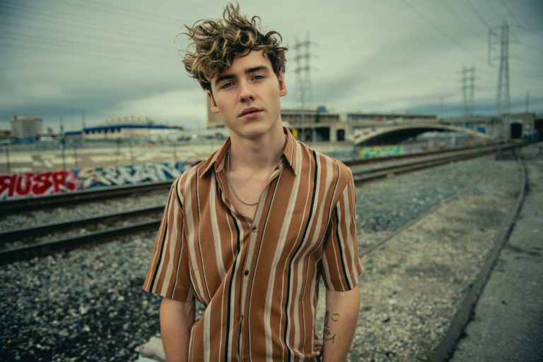 INTERVIEW: JACK GRAY | ARTIST 1 ON 1